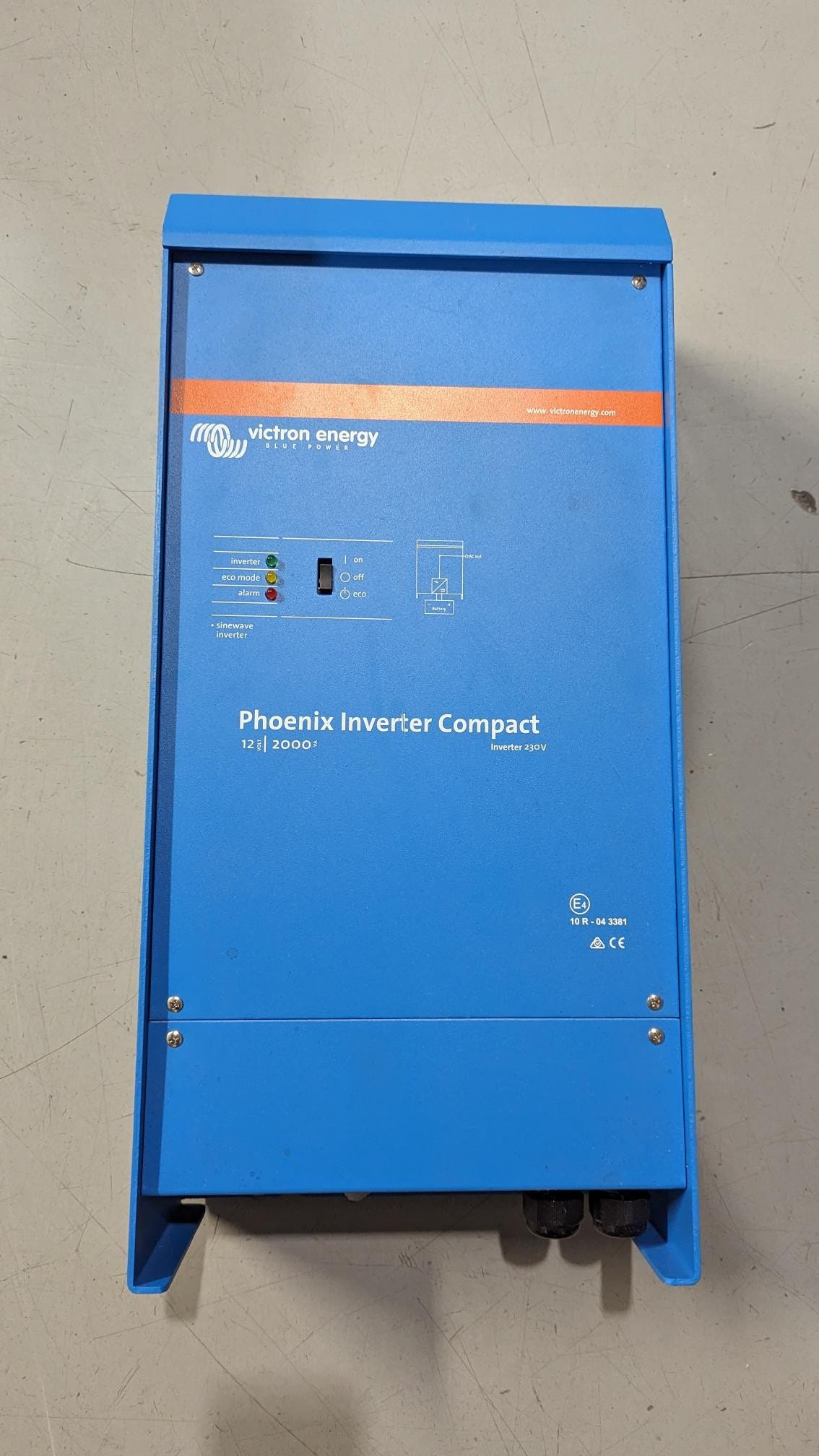 Victron 2000w inverter 12V dc. | FINN-torget