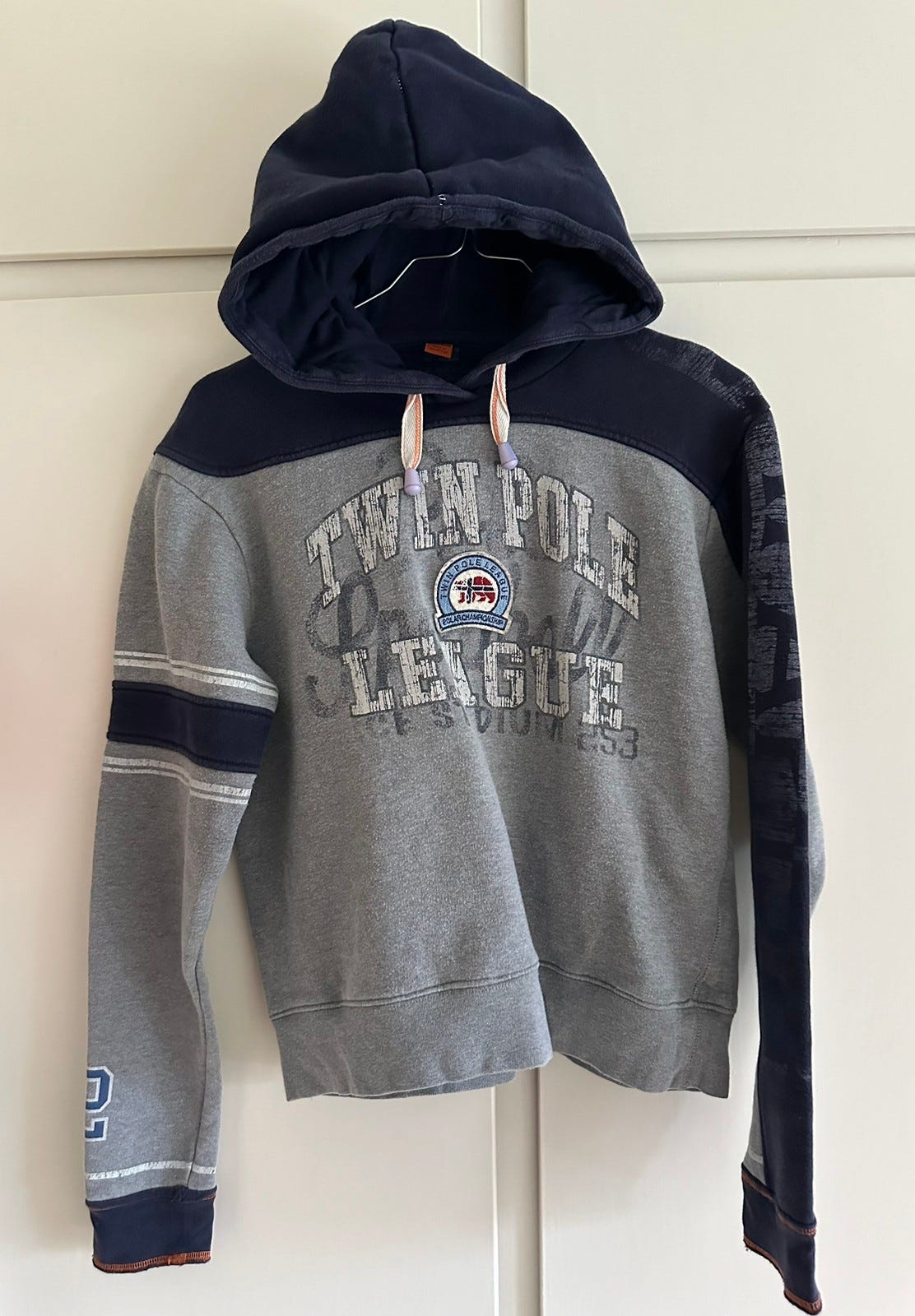 Napapijri hettegenser str 12 | FINN-torget