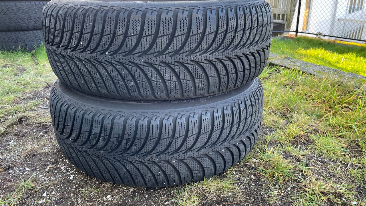 4 vines dekk SAVA r 16 205/60 og 2 dekk SAVA 205/55 | FINN torget