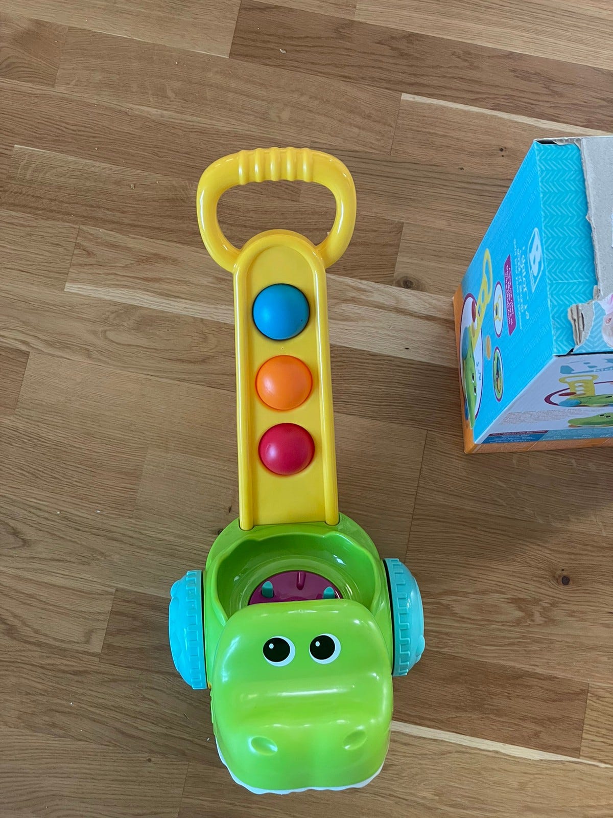 B Kids Gator Scoot n Scoop Toy | FINN-torget