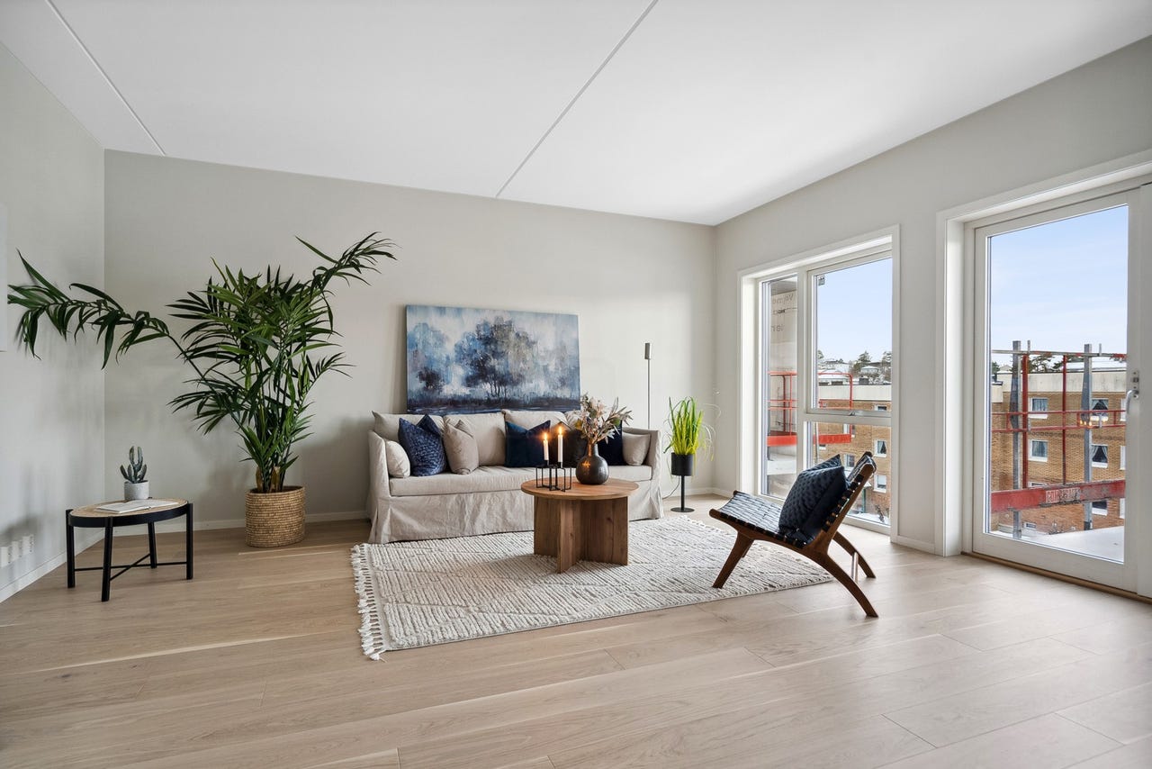 Denja Hage - Moderne 3 roms leil. i 3. etg. med solrik balkong. Garasje ...