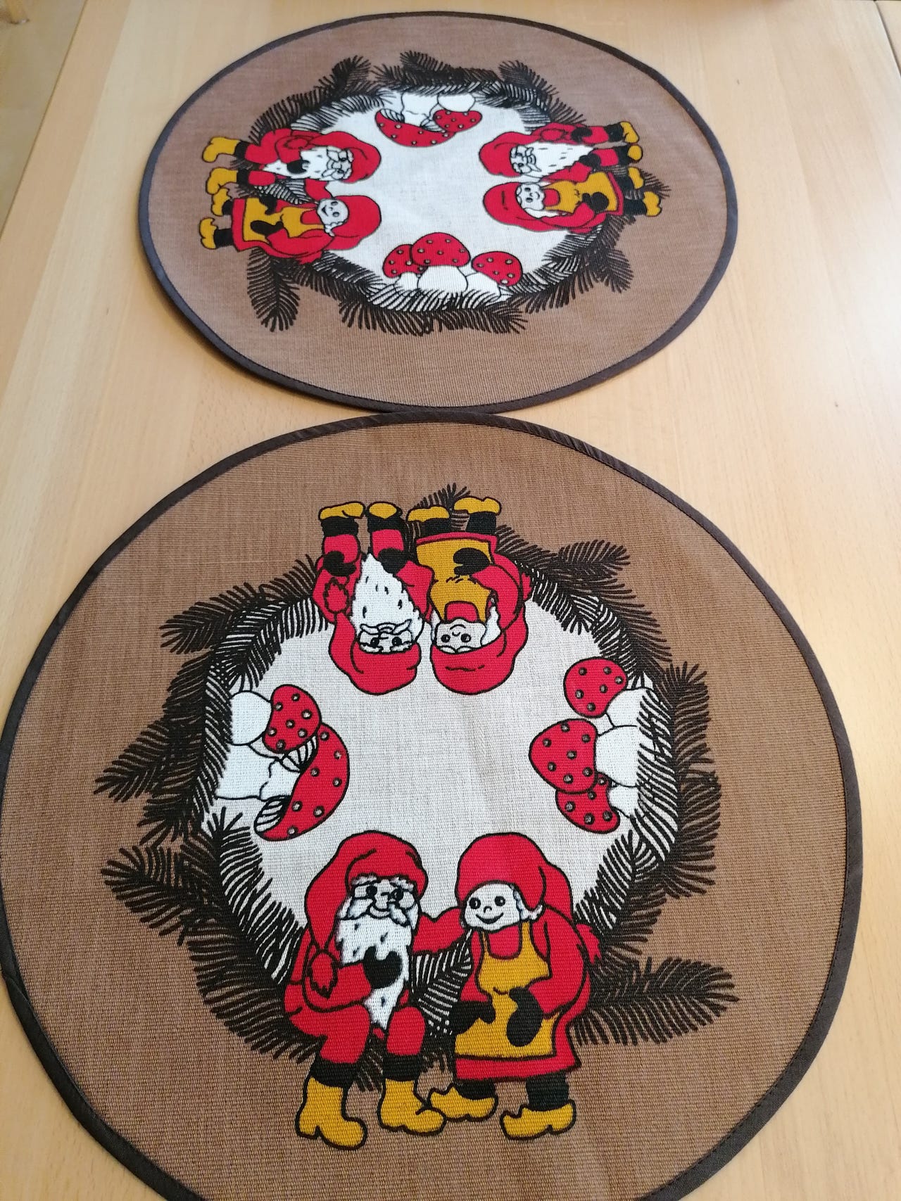 To runde julebrikker Inka print Danmark | FINN-torget