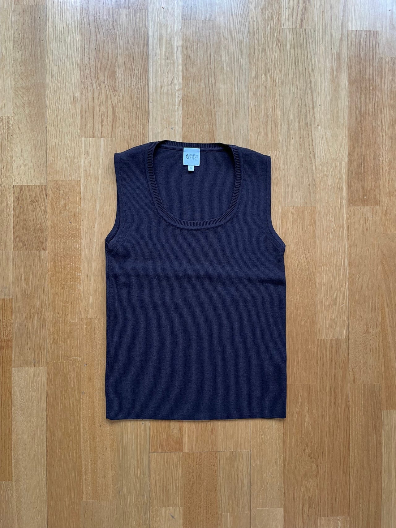 Ny topp selskapstopp brun mocca - str XS | FINN torget