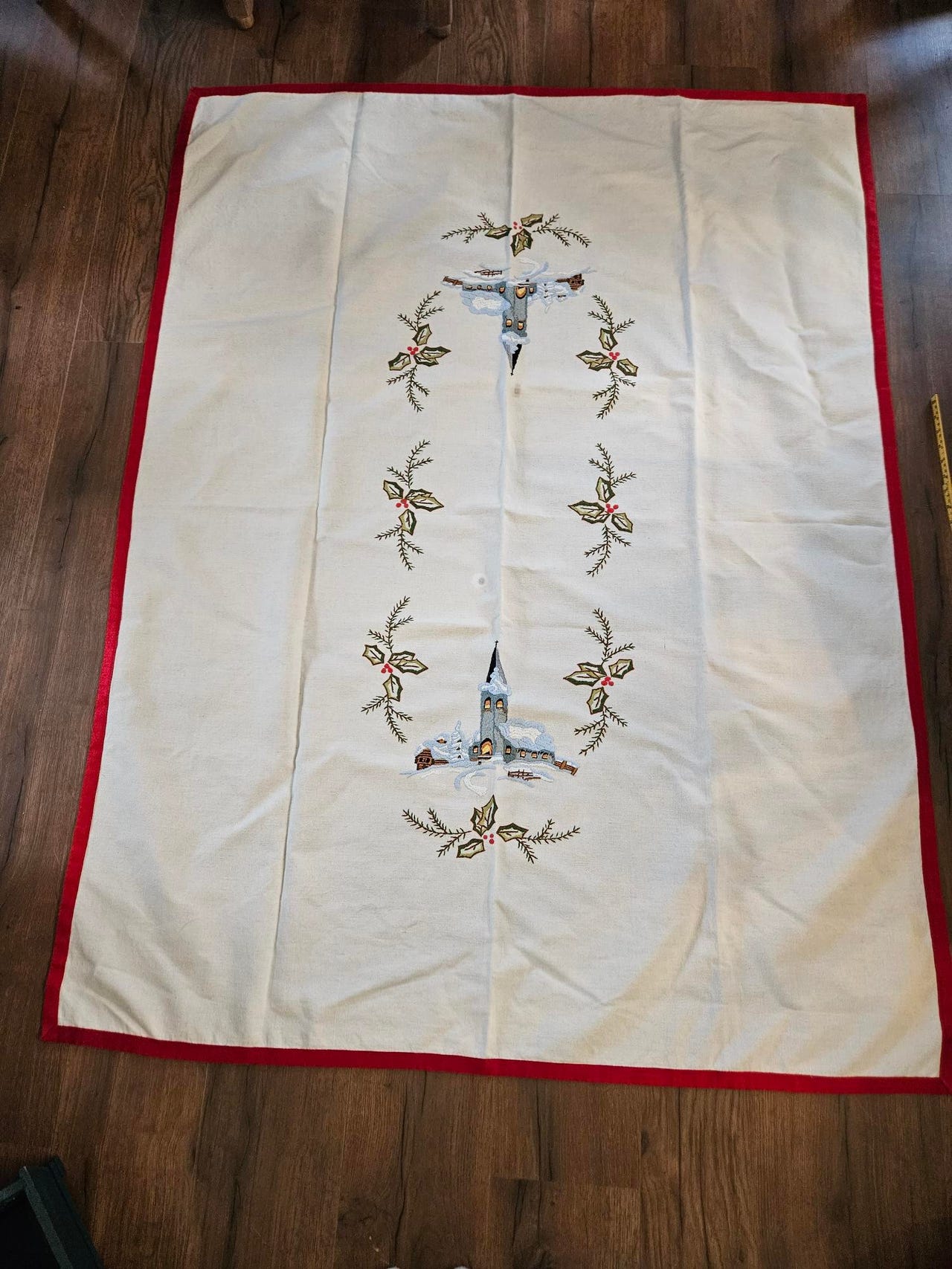 Brodert juleduk | FINN-torget