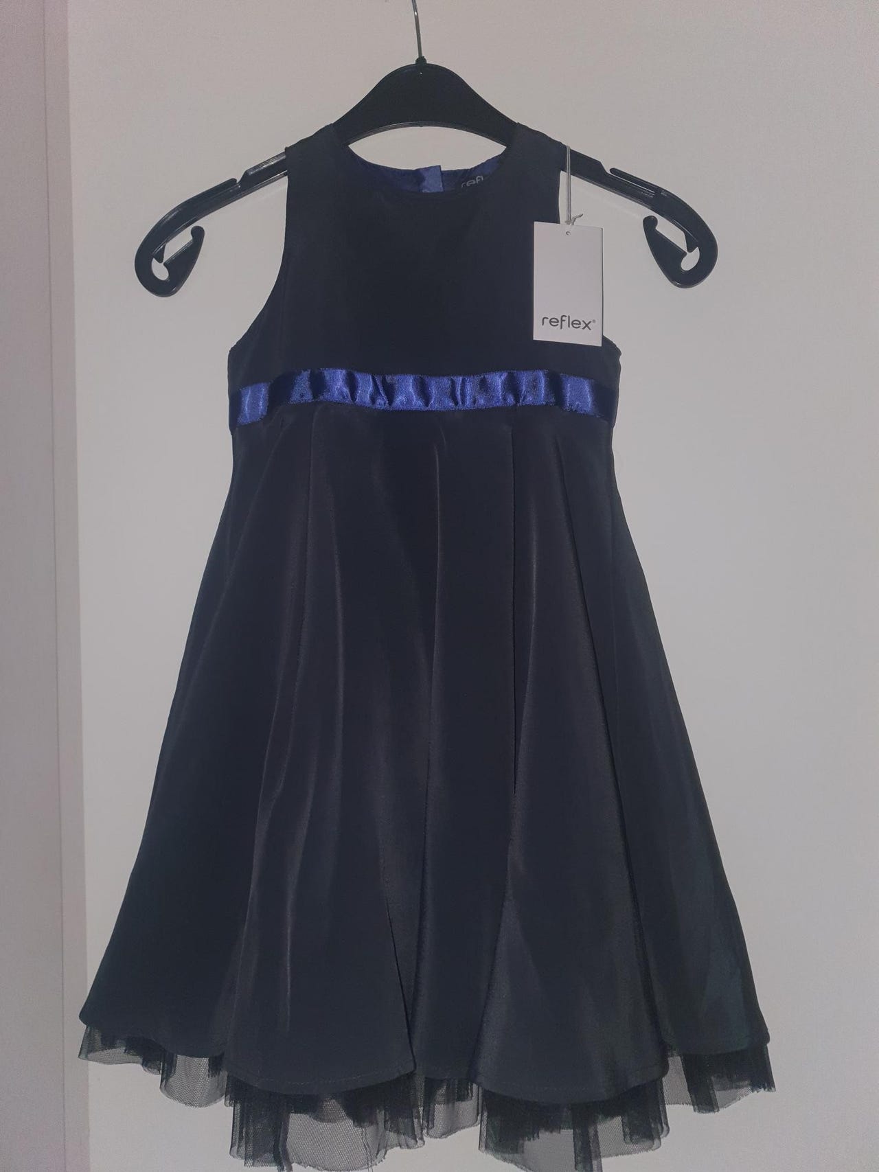 2 helt nye Reflex marine blå kjoler , str 110 ,116 | FINN-torget