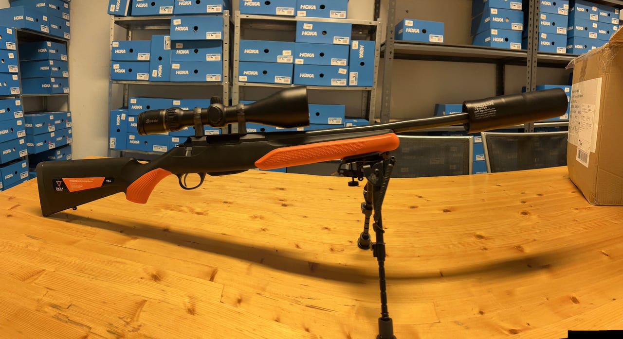 Pakke. Tikka T3x inkl. tofot, kikkert og demper. | FINN-torget