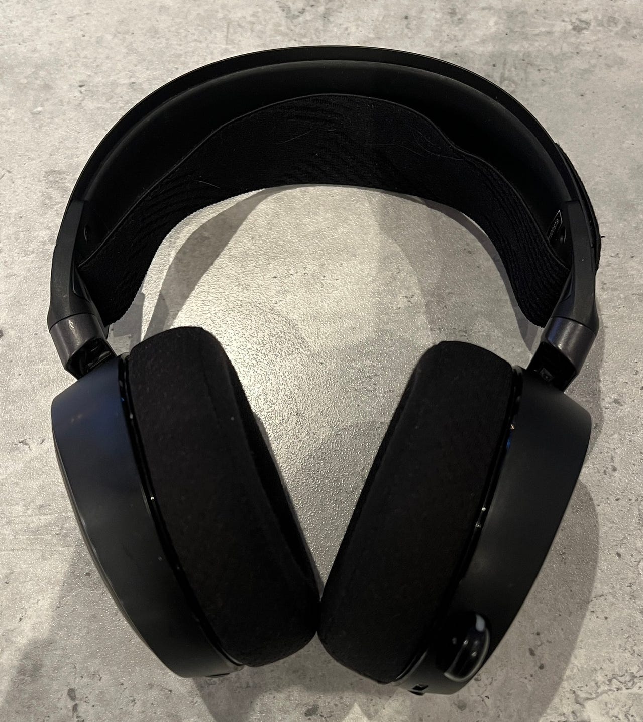 Steelseries Arctis Pro Gaming Headsett selges | FINN torget