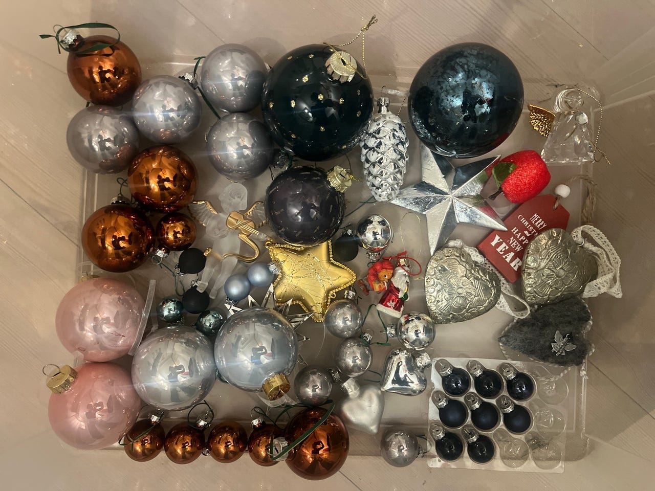 Klassisk juletrepynt | FINN-torget