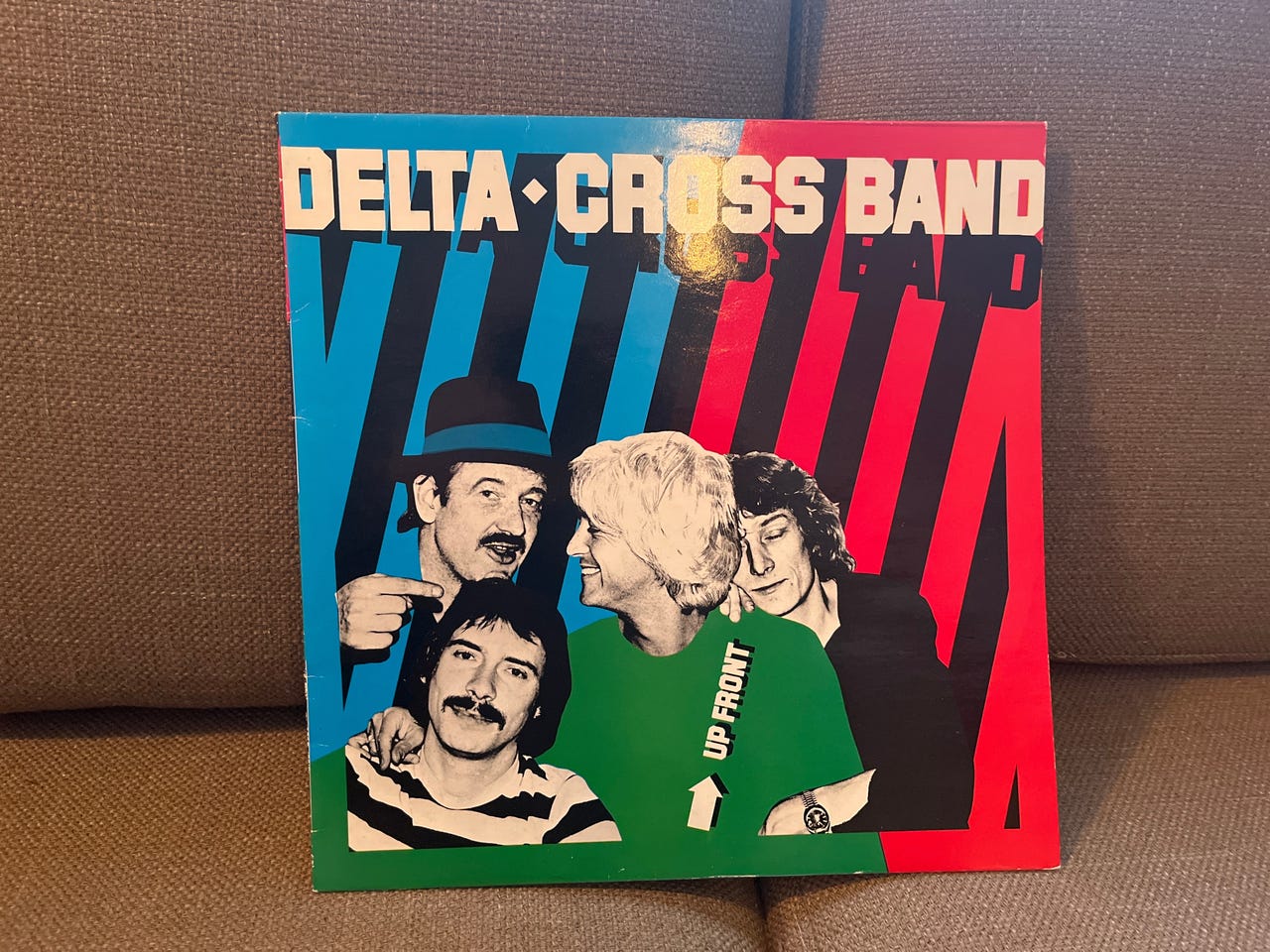 Delta Cross Band – Up Front | FINN-torget