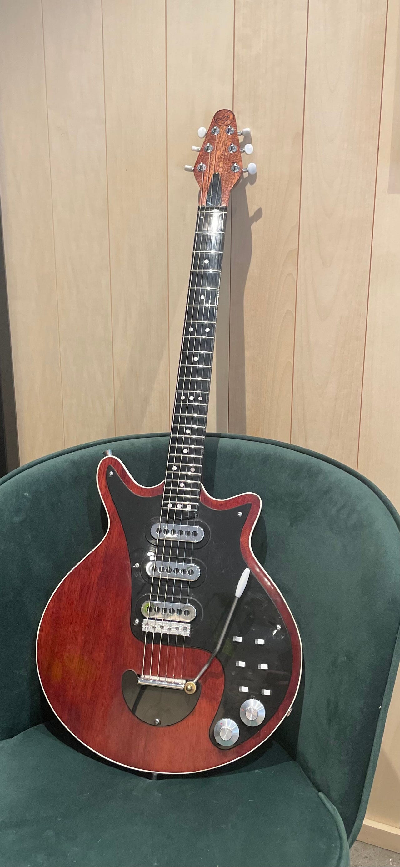 Red special (Brian May) replika | FINN-torget