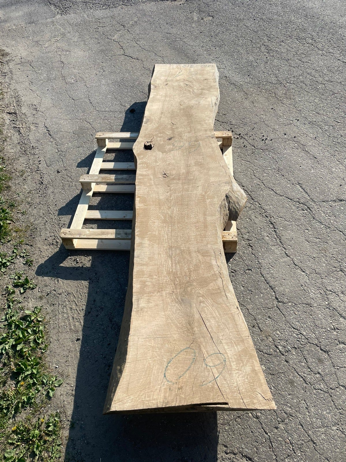 Eksklusiv eik planker som er fra 70cm - 120cm bredde | FINN-torget