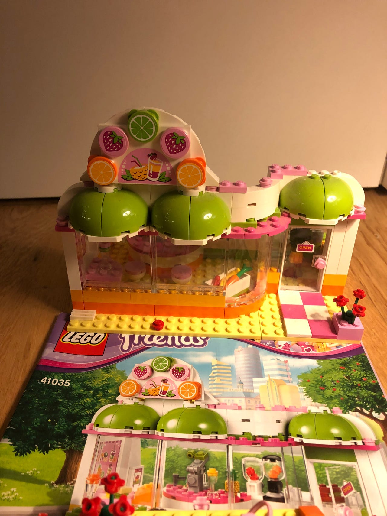 Lego Friends smoothie cafe | FINN-torget