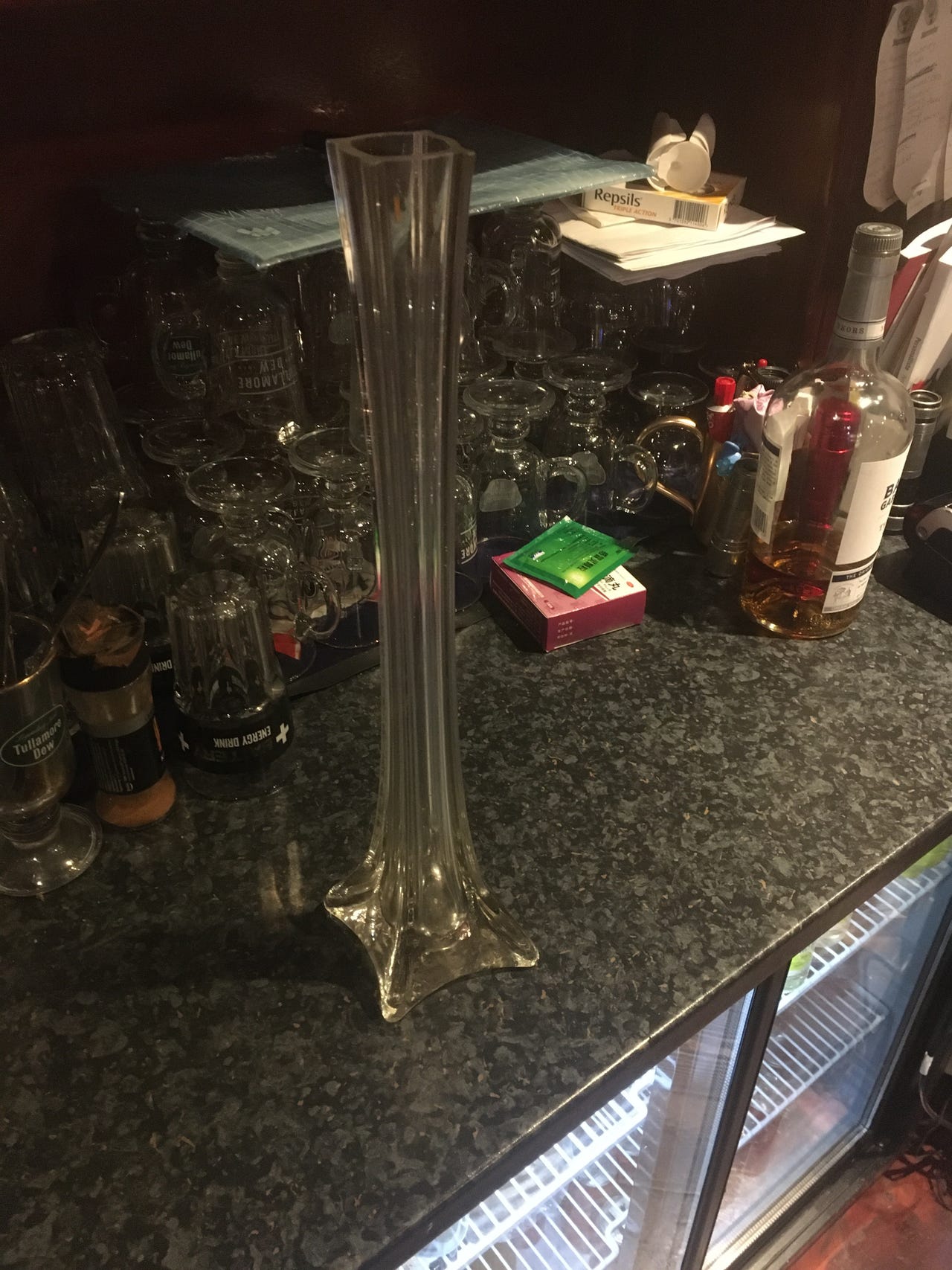 Veldig fint Glass vase til salgs kr.100.- | FINN torget