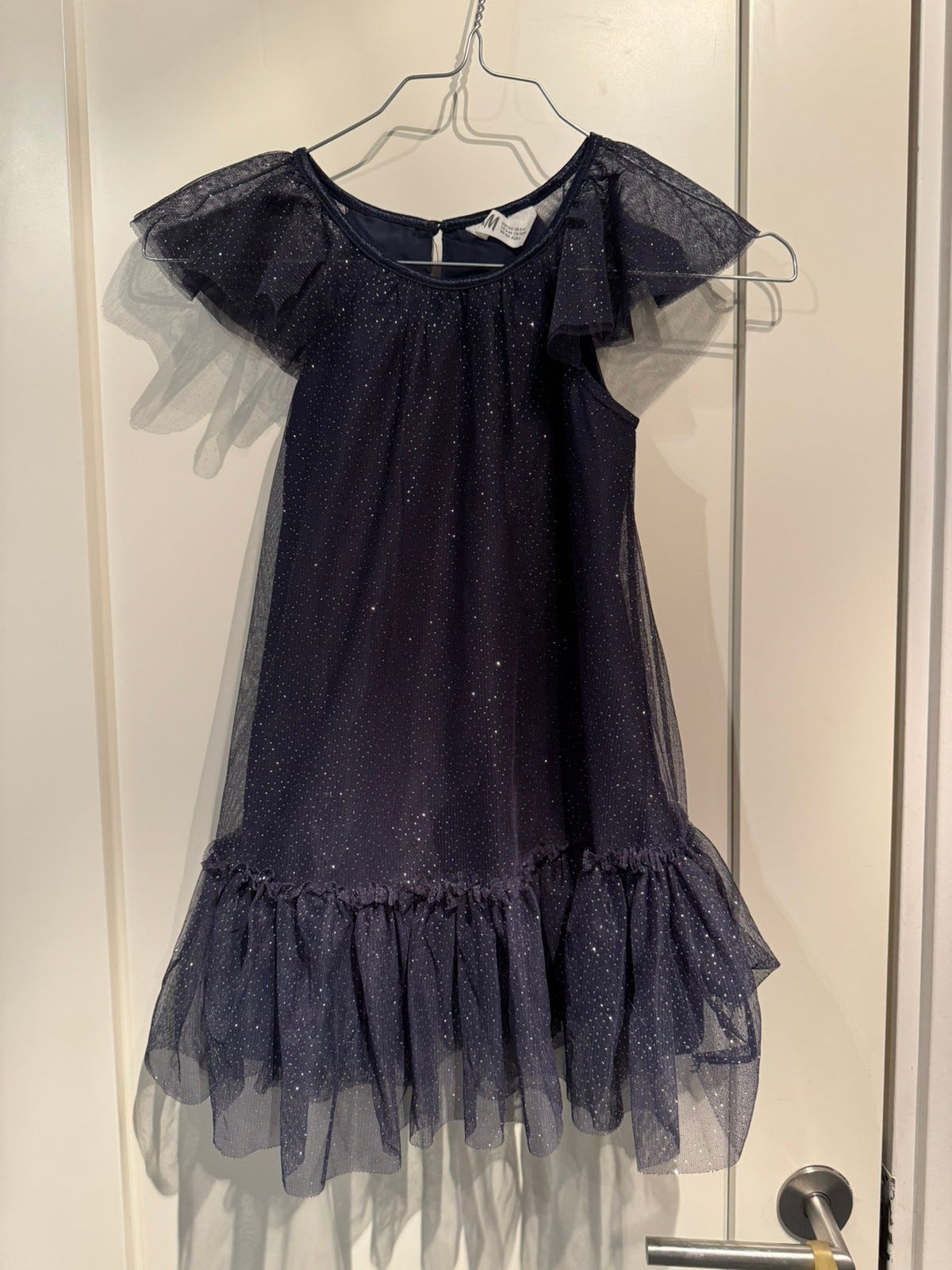 Nydelig kjole str 104 | FINN-torget