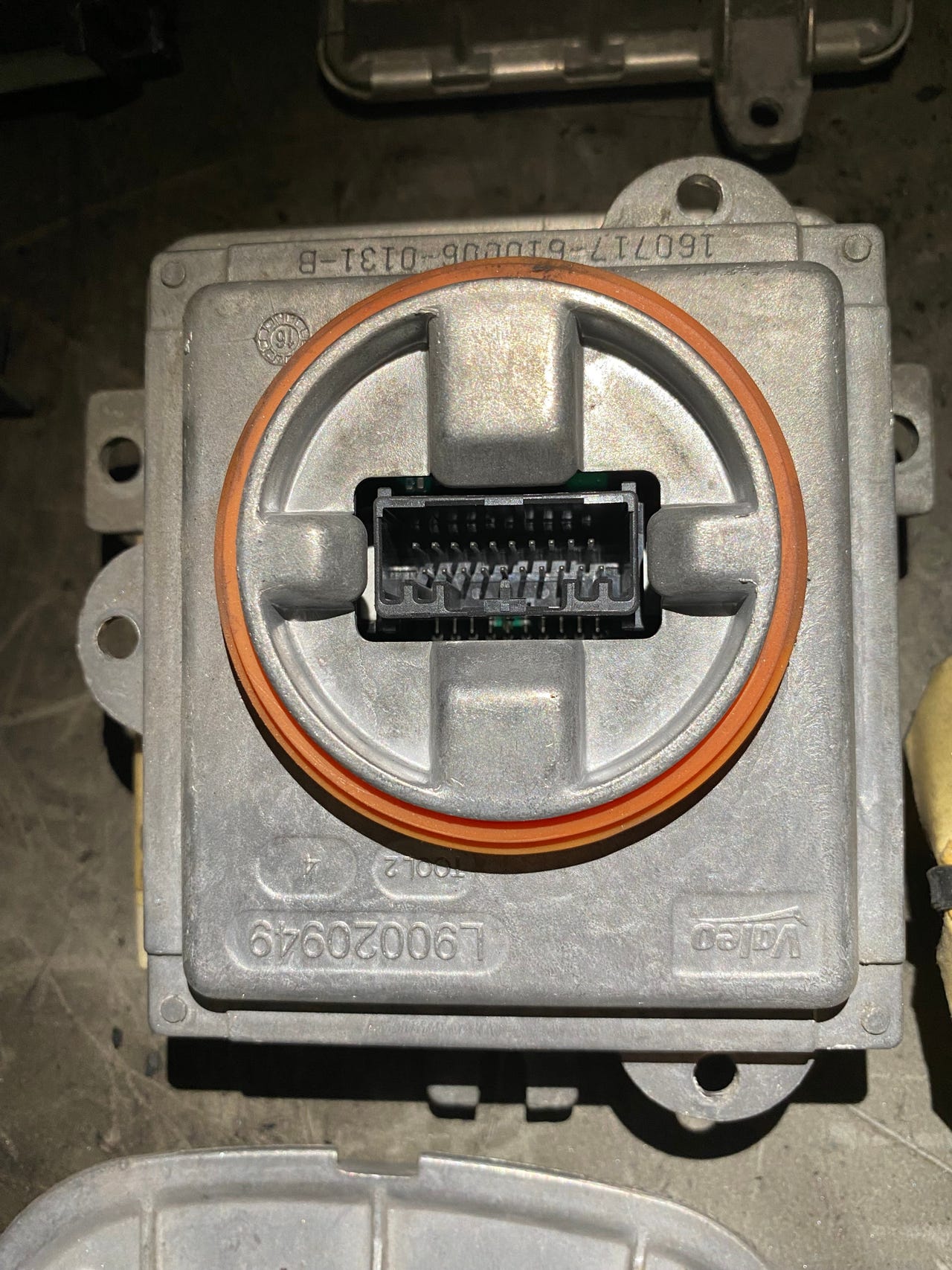 VOLVO L90021969 BALLAST/TENNSATS XENON (2016 MOD) | FINN-torget