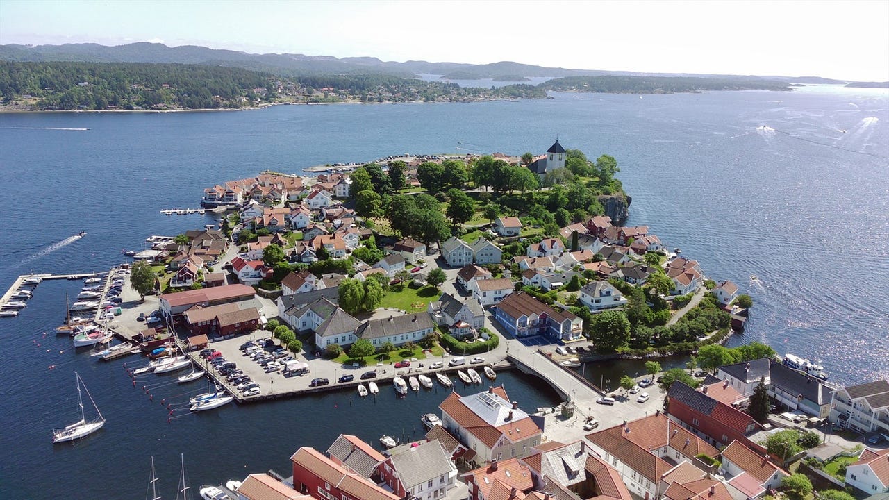 Øya i Brevik - 5 nye hjem ved bryggekanten midt i hjertet av Brevik ...