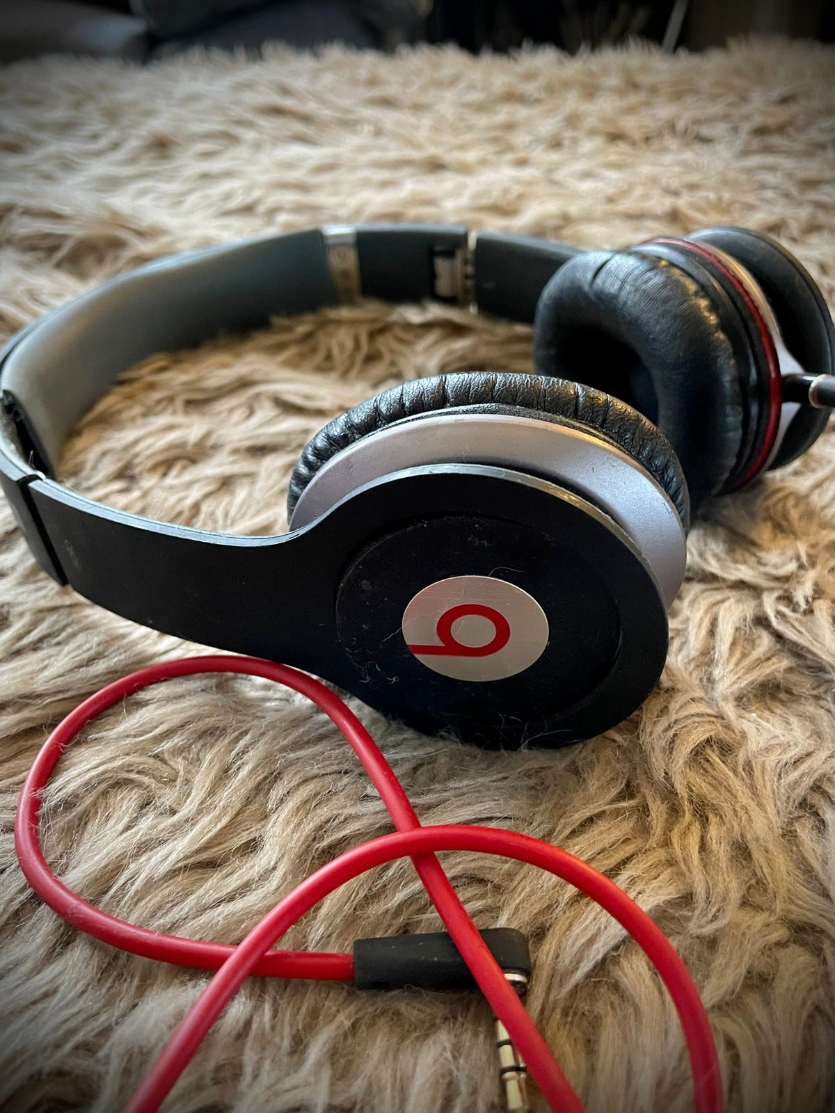 Eldre headsett; Beats by dre | FINN-torget