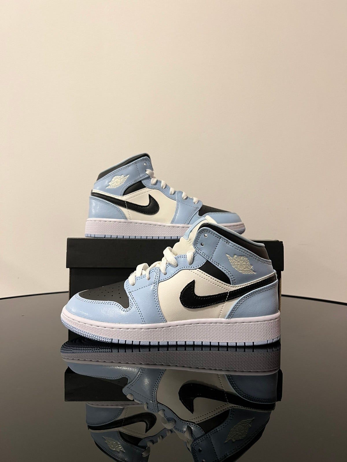 Jordan 1 Mid "Ice Blue" Størrelse 38 | FINN-torget