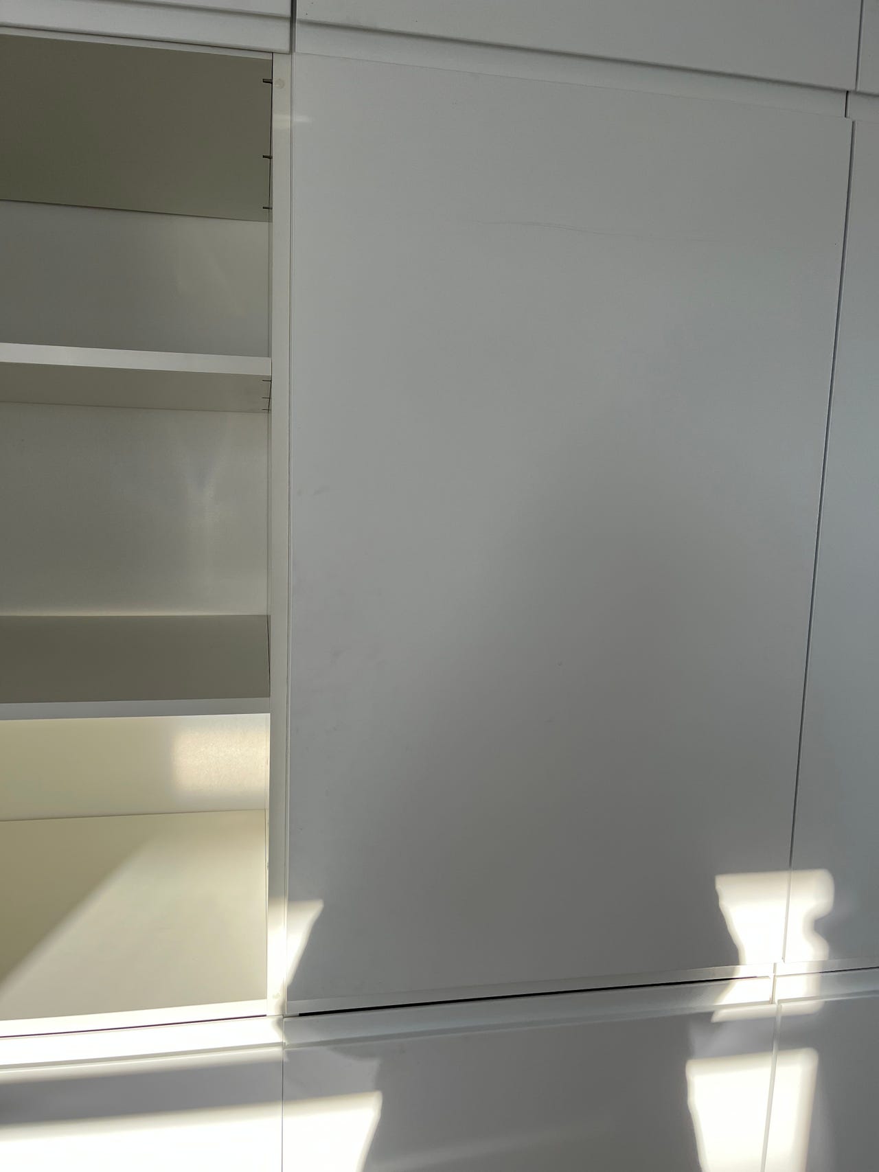 Ikea Voxtorp skapdører til kjøkken | FINN torget