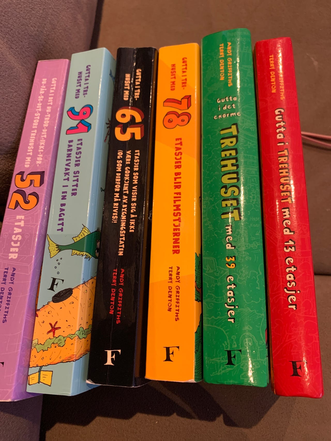 6 stk «Gutta i trehuset» - Andy Griffiths/ Terry Denton | FINN torget