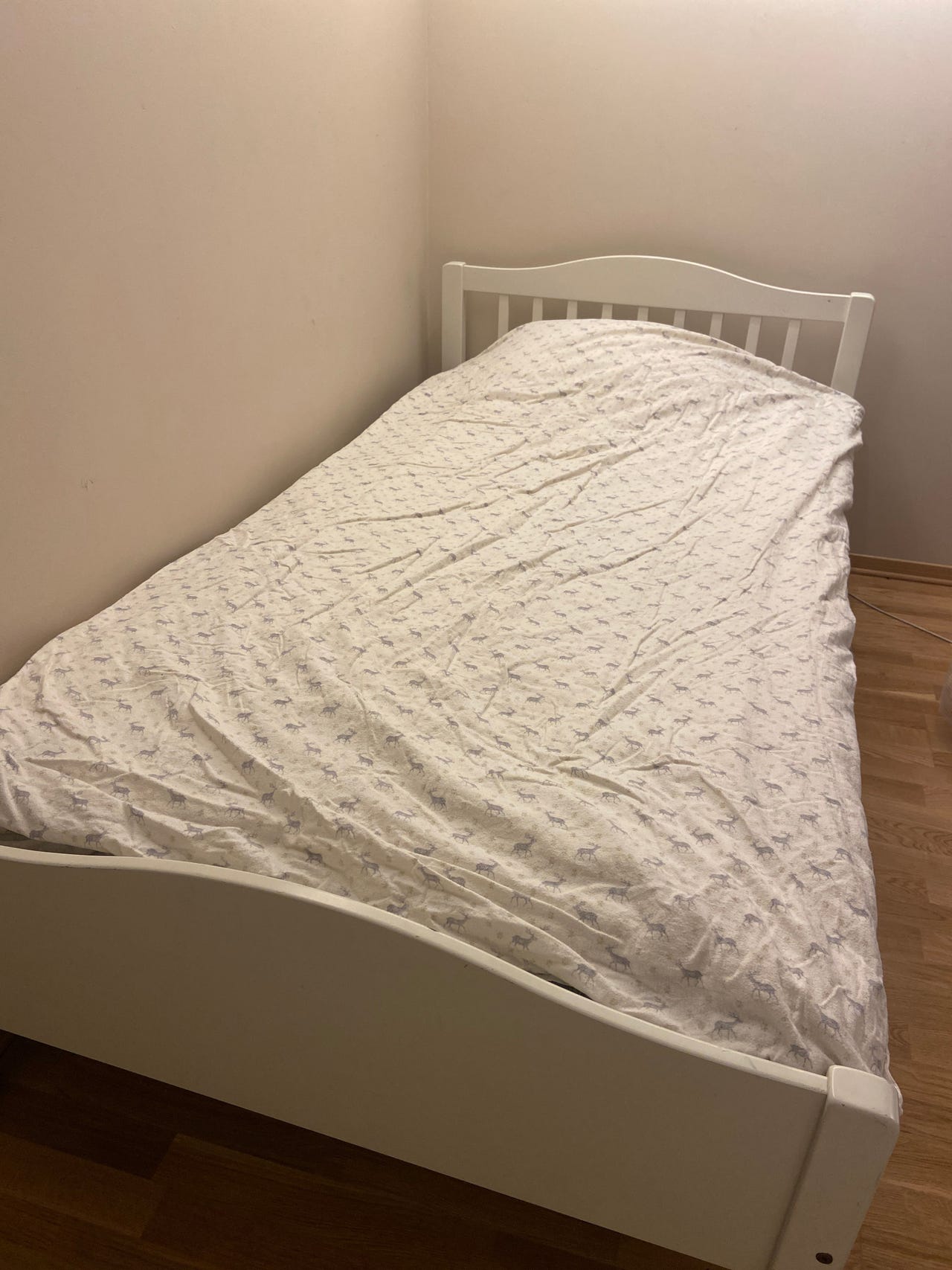 Seng. 110cm bred | FINN-torget