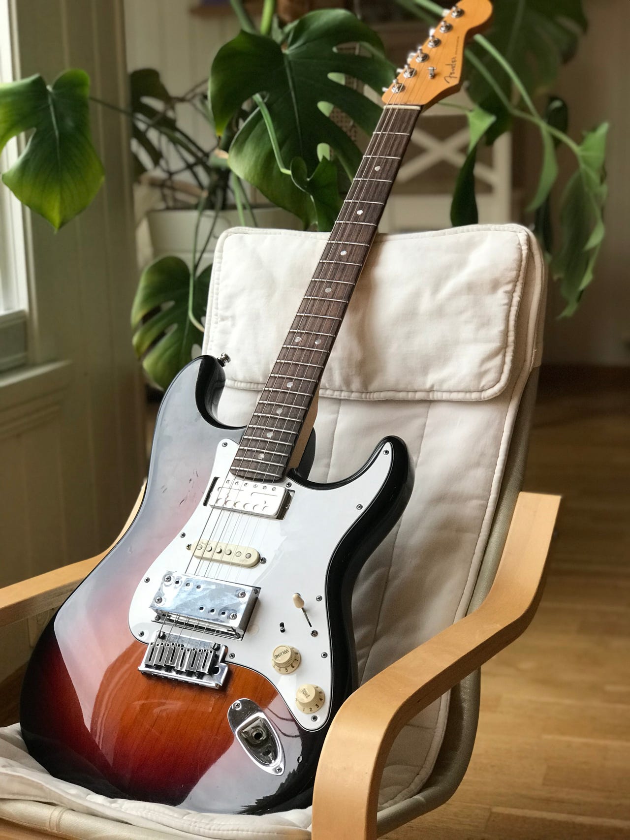 Coodercaster - Fender Stratocaster American Deluxe | FINN-torget