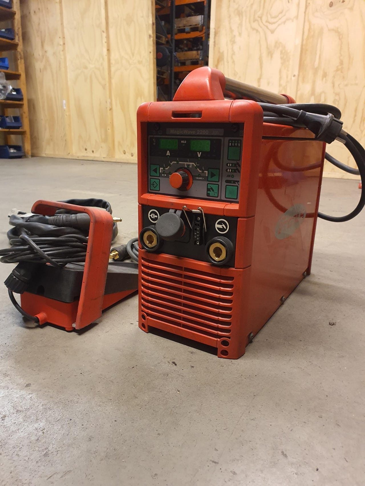 Sveiseapparat TIG Fronius MacicWave 2200 | FINN-torget