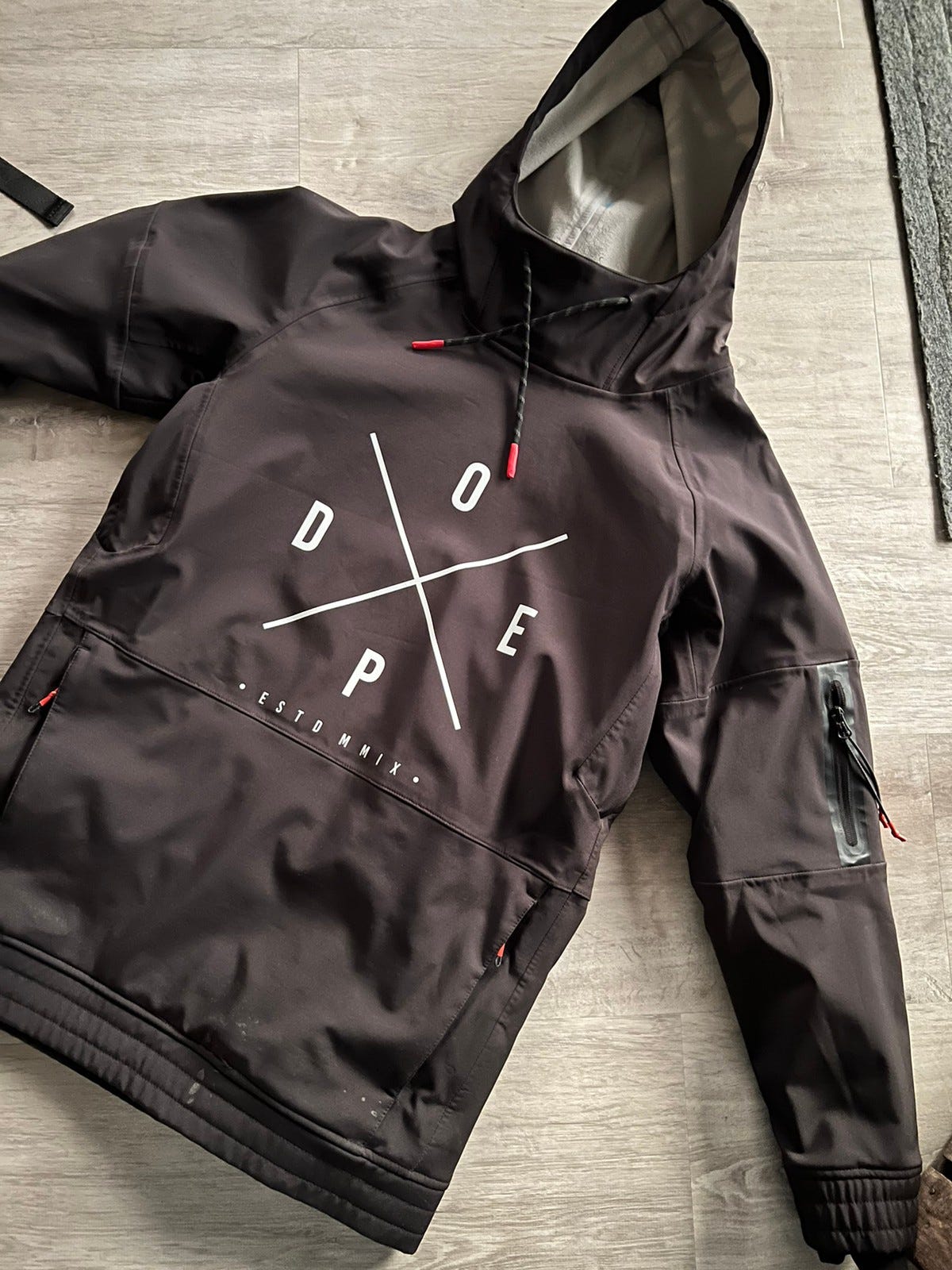 Dope jakke S | FINN torget