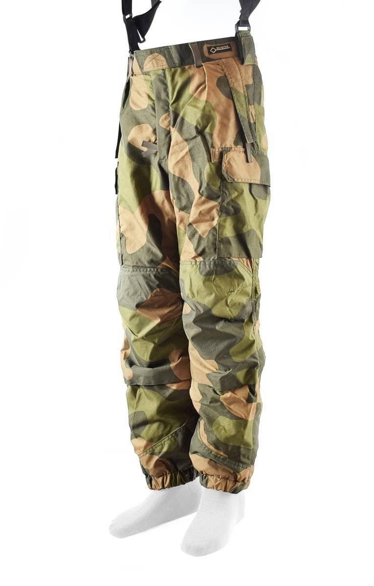 Ønsker kjøpt Taiga cpa uniform (Feltbukse/Jakke Norsk Camo) | FINN-torget