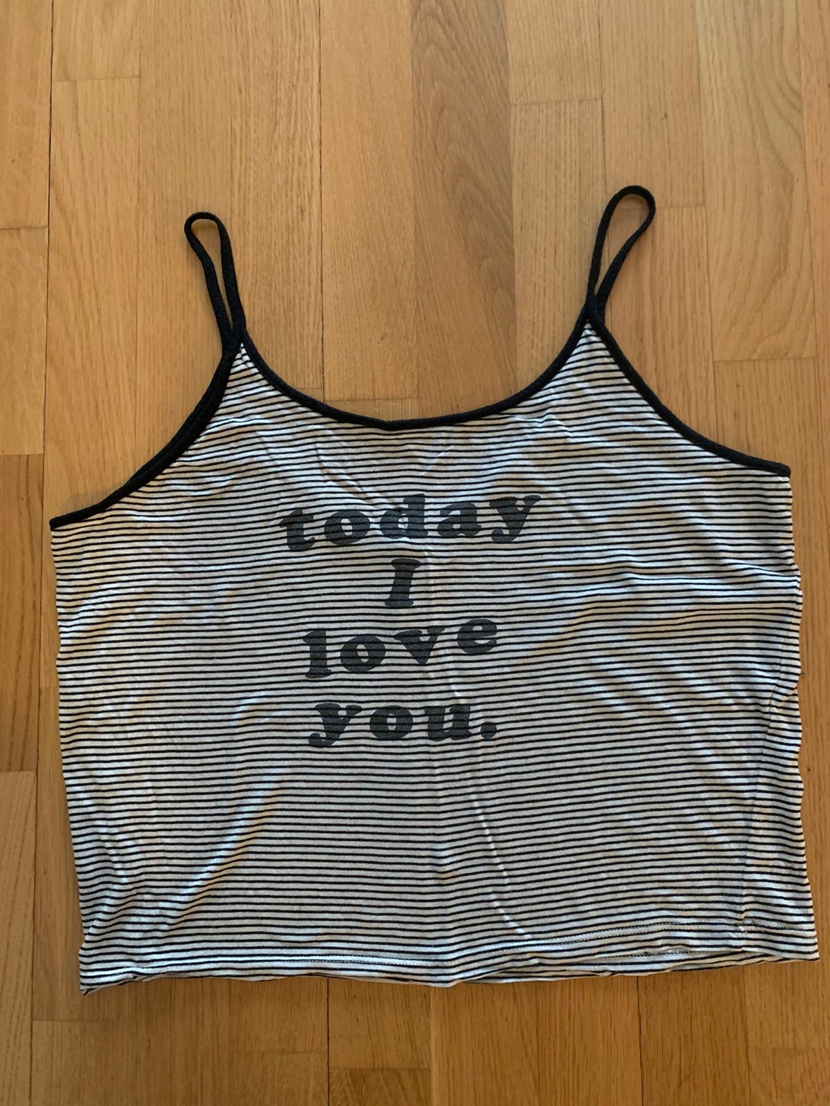 Singlet, str. S | FINN torget