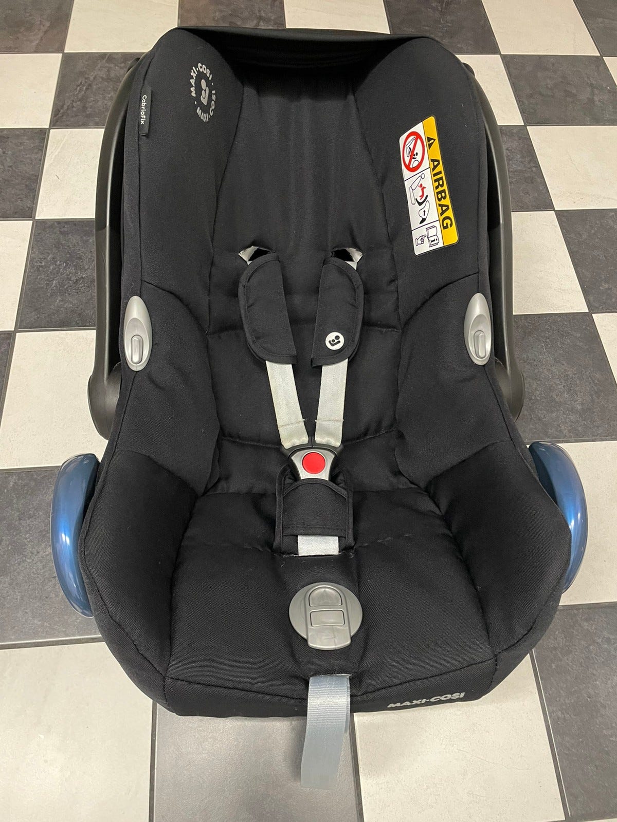 Maxi-Cosi bilstol med Isofix base | FINN-torget