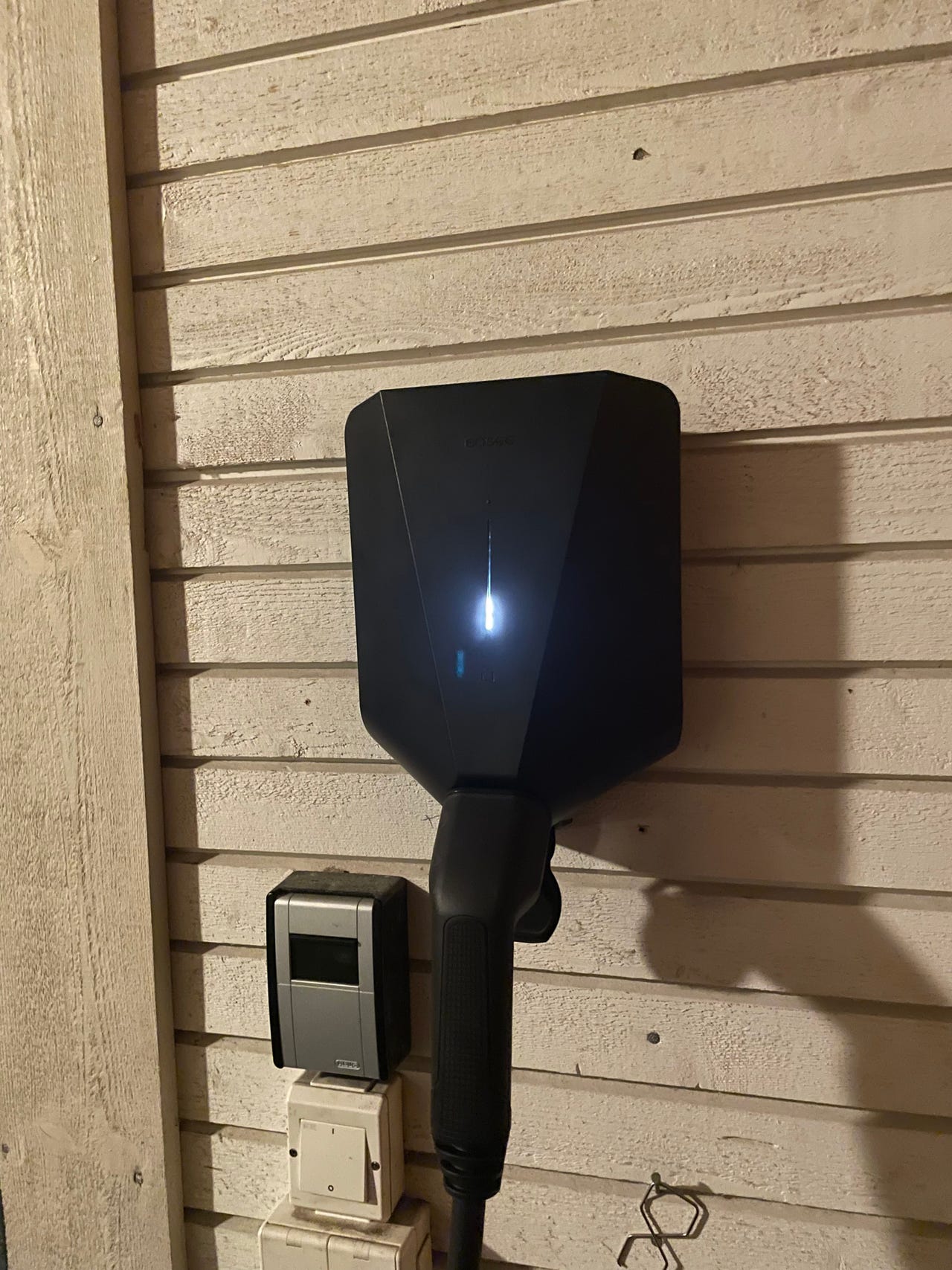 Easee lader | FINN torget