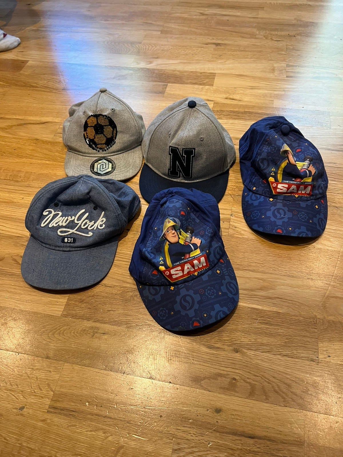 capser til barn fra 3-7 år. | FINN torget