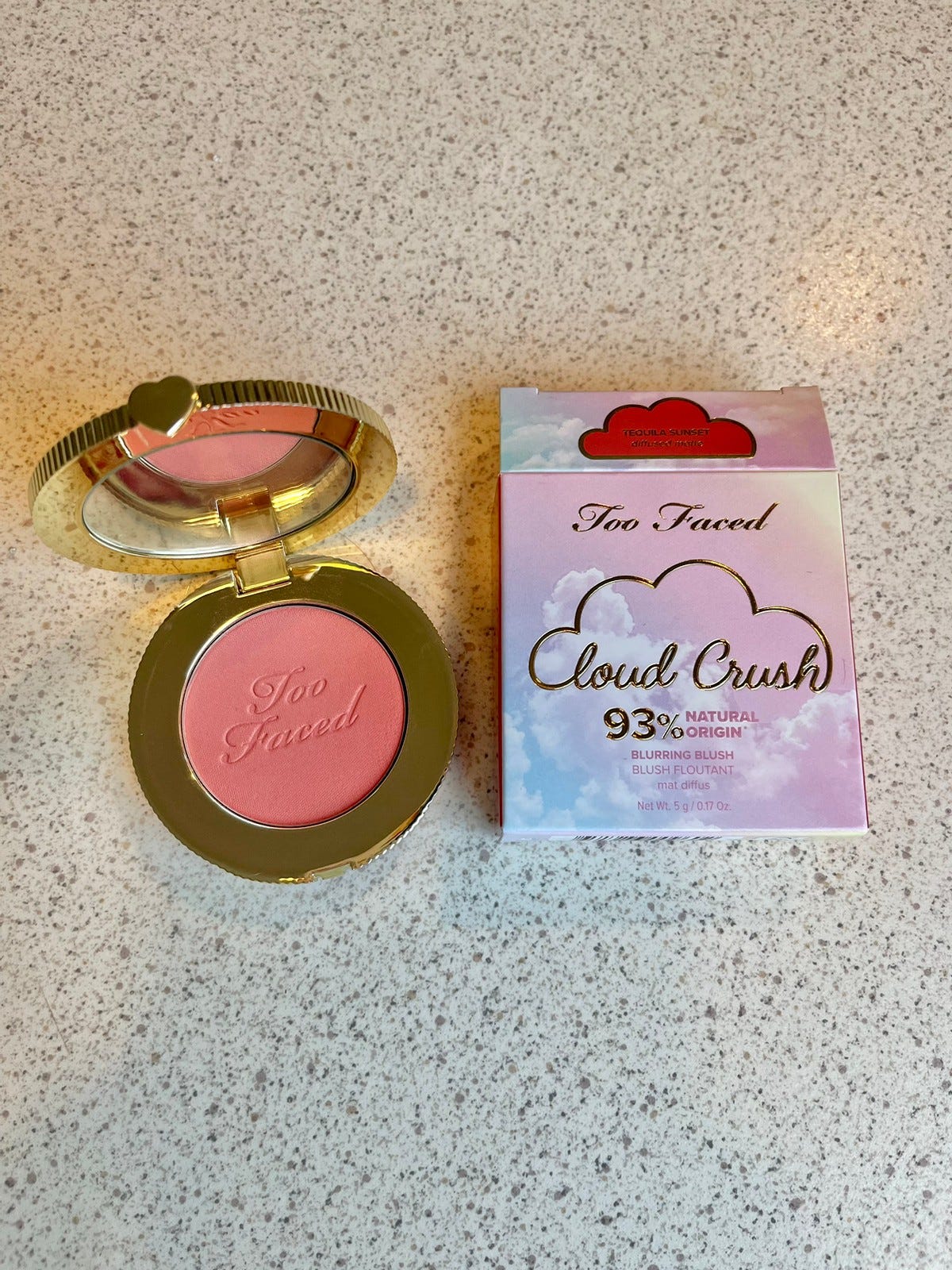 Too Faced Cloud Crush Blurring Blush - helt ny og ubrukt | FINN torget