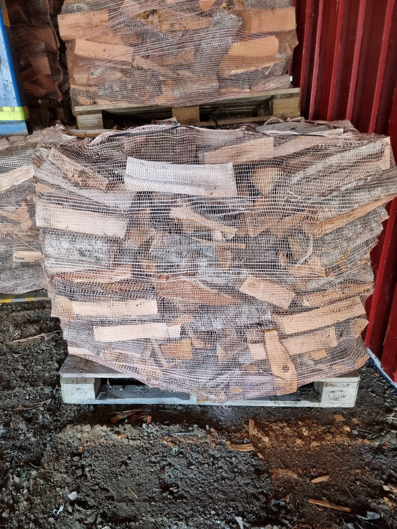 Ved, blandingsved 1000L og 1500L. | FINN-torget