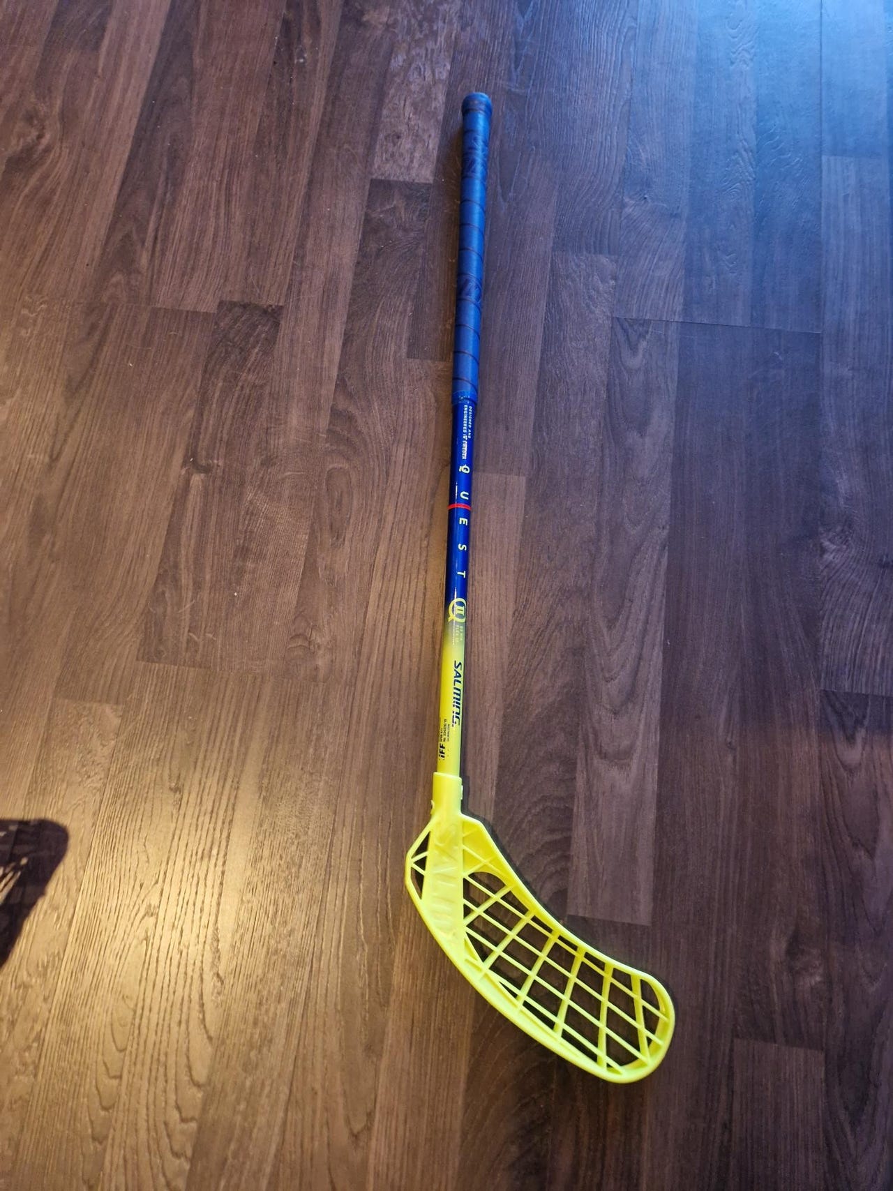 Innebandy mål, kølle og ball | FINN torget