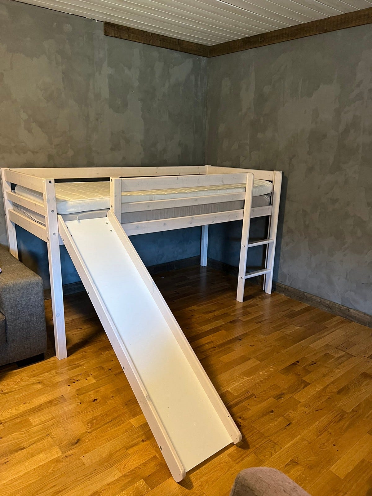 Seng med rutsjebane | FINN torget