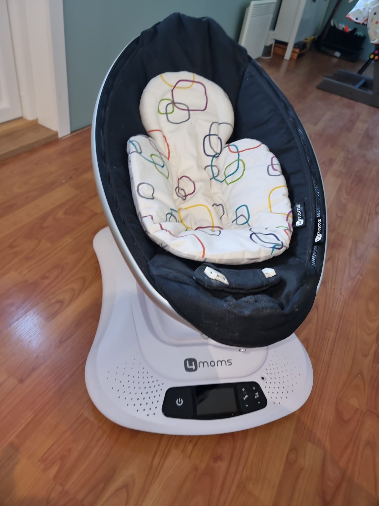 MamaRoo 4Moms elektrisk vippestol | FINN torget