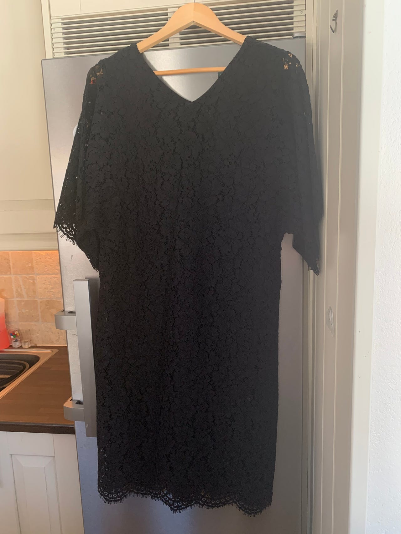 Pris pr stk. Kjoler og bluser til dame str L (42-44) | FINN torget