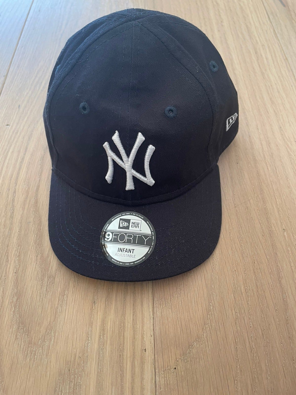 UBRUKT New Era caps gutt (infant / ca. 45 cm) - kun kr 100! | FINN torget