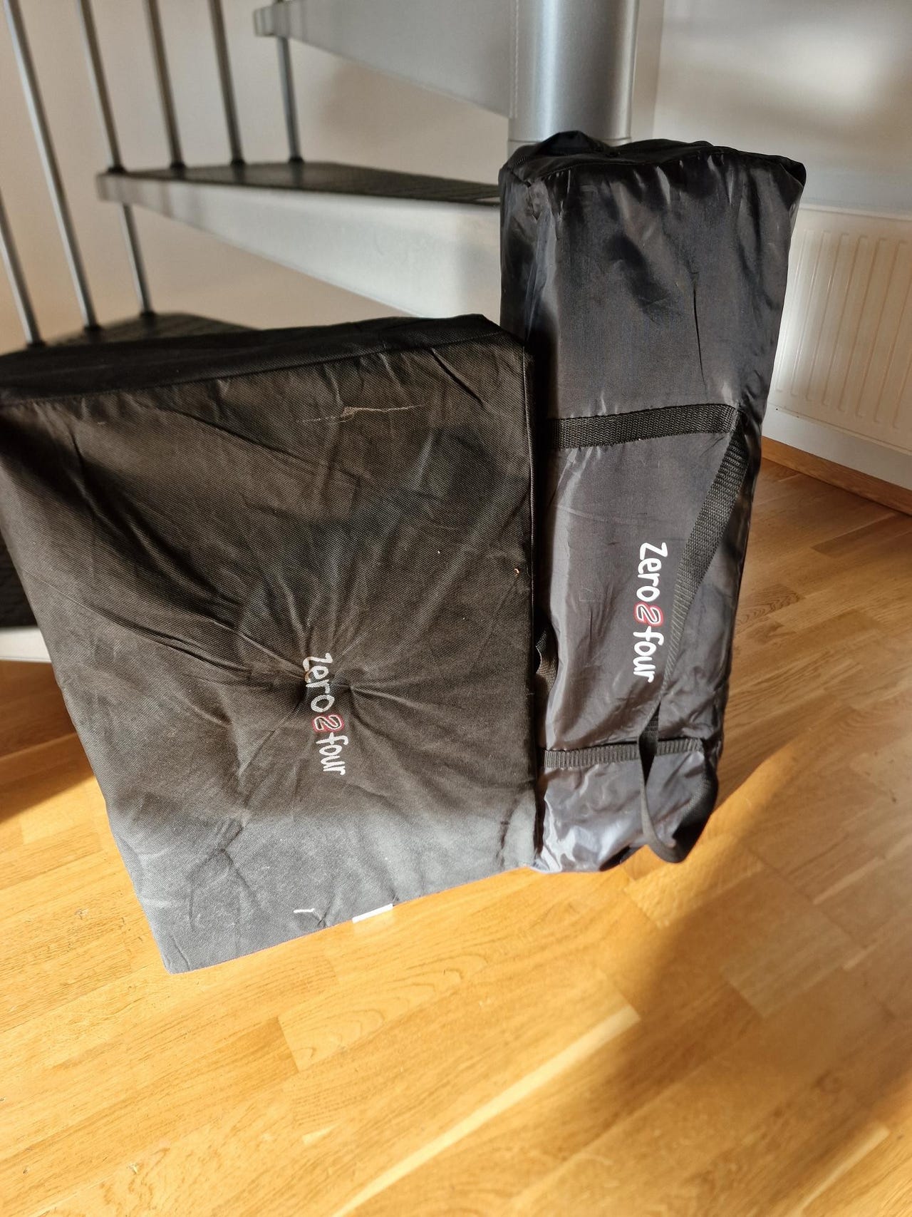 Ny Zero2four reiseseng med madrass 60×120 | FINN-torget