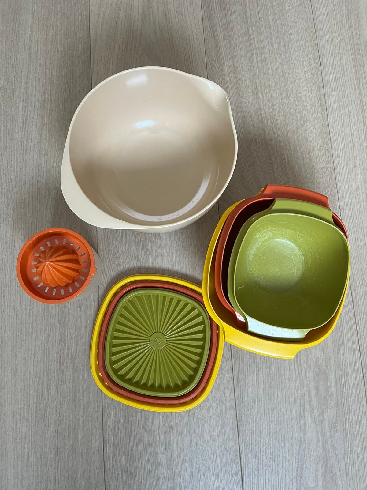 Bakebolle, boller med lokk og sitruspresse | FINN-torget