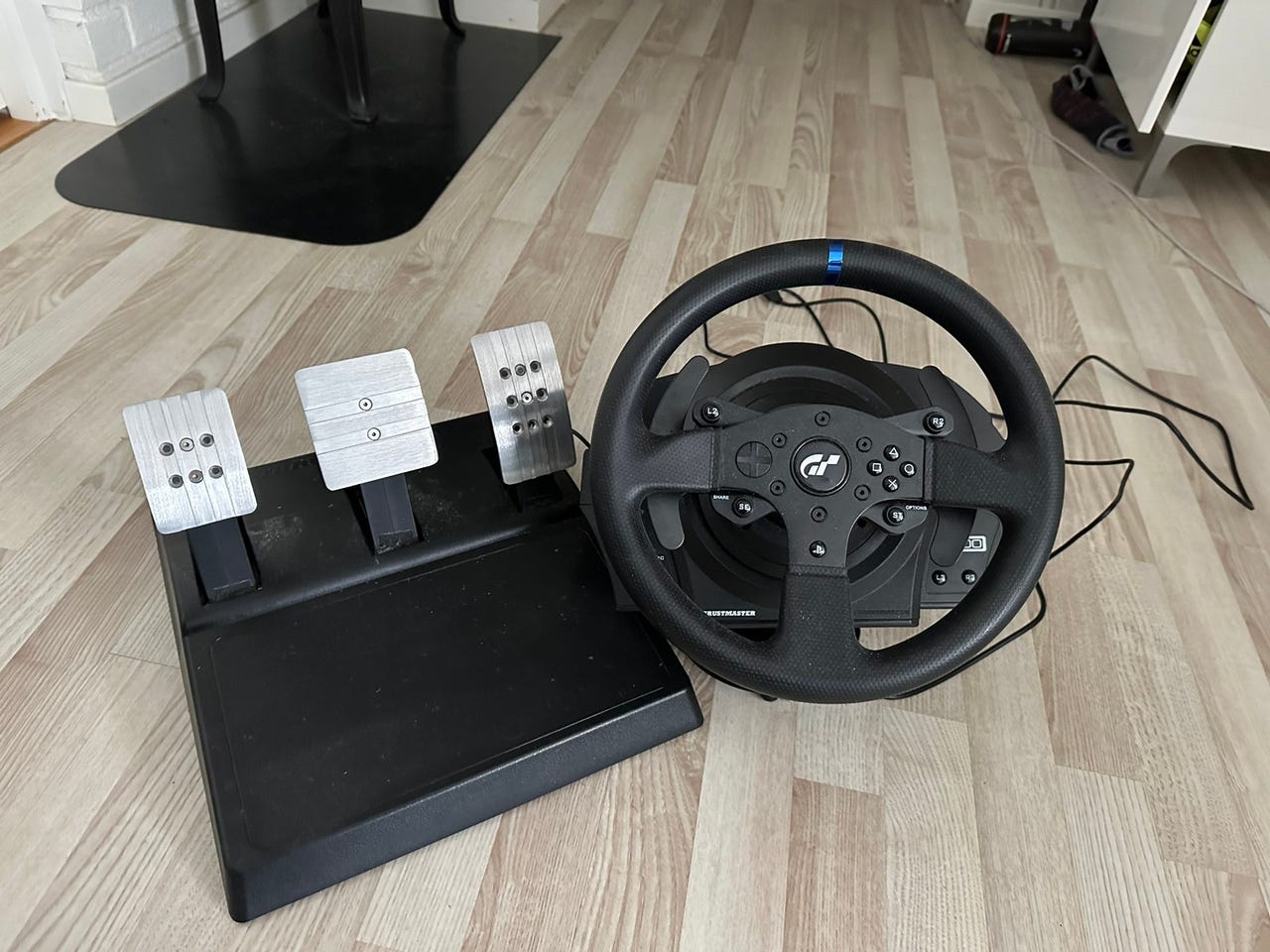 Thrustmaster t300 RS GT Edition | FINN torget
