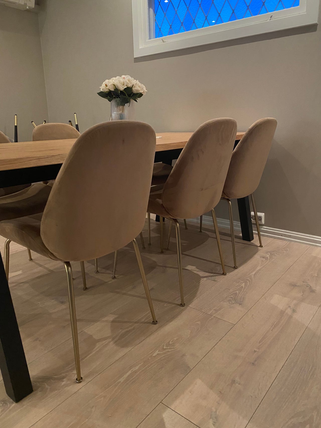 Beige spisestoler | FINN-torget