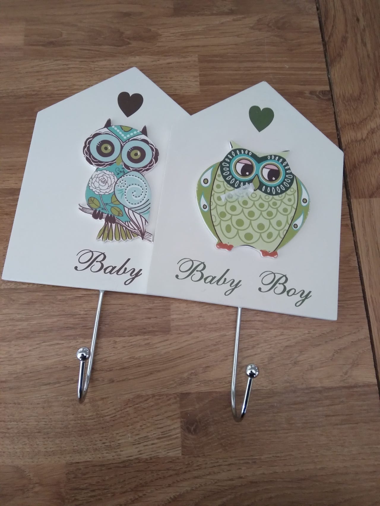 Flotte knagger for oppheng av klær m.m. SELGES SAMLET KR. 250.- | FINN ...