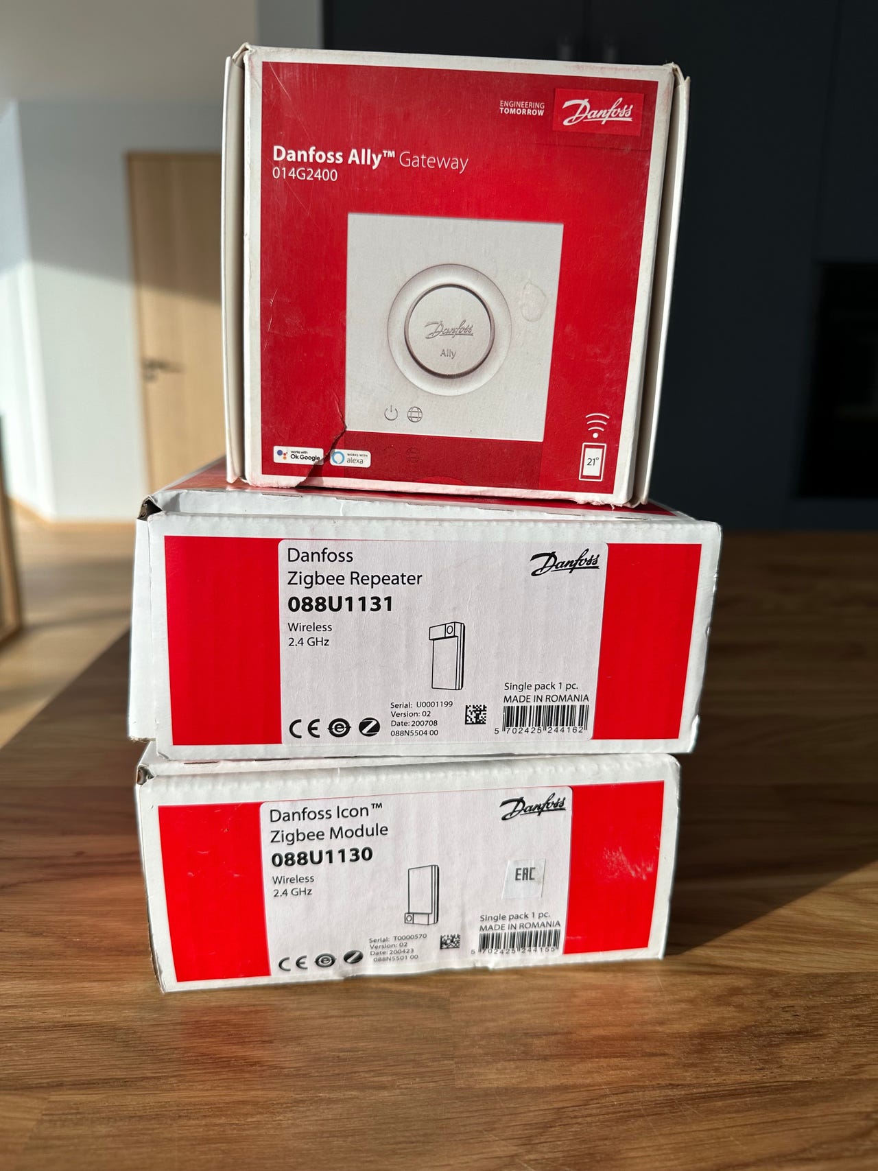 Danfoss Ally gateway, Zigbee Repeater, Zigbee module | FINN-torget