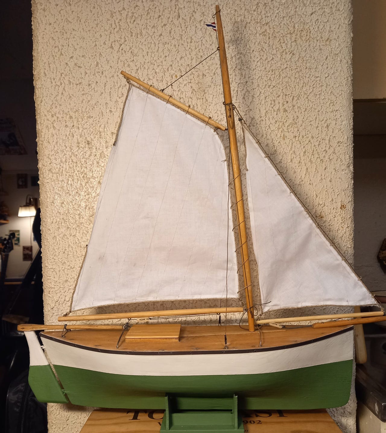 seil båt modell nyrestaurert | FINN-torget