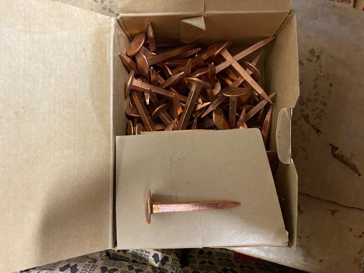 Kobber spiker | FINN torget