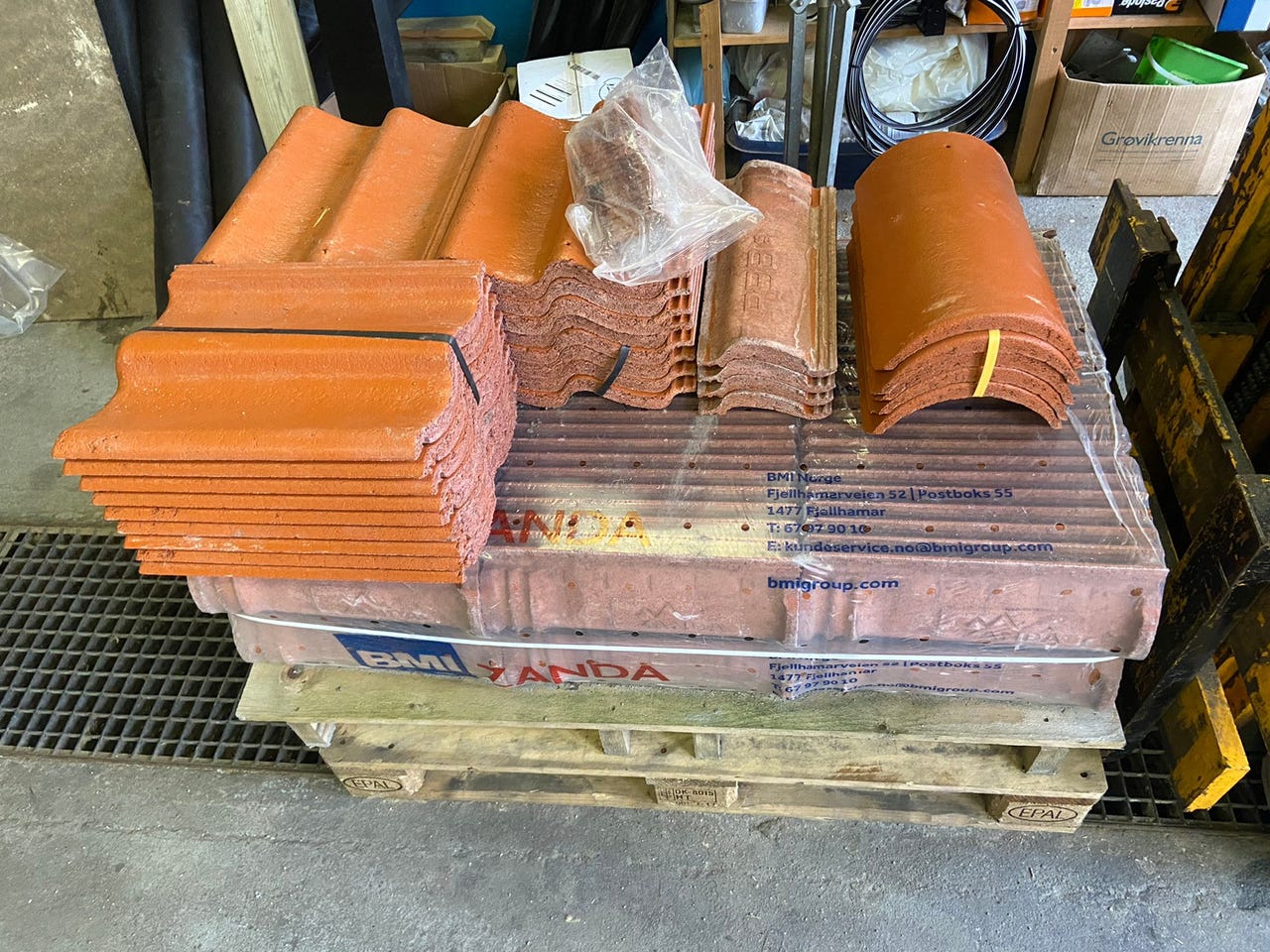 Zanda Protector teglrød | FINN torget