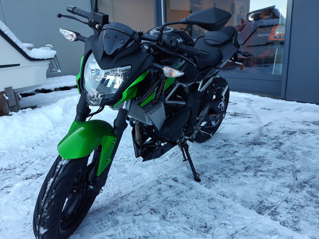 Til salgs: Kawasaki Z125 - 2023 - 125 ccm - Lett MC | FINN.no